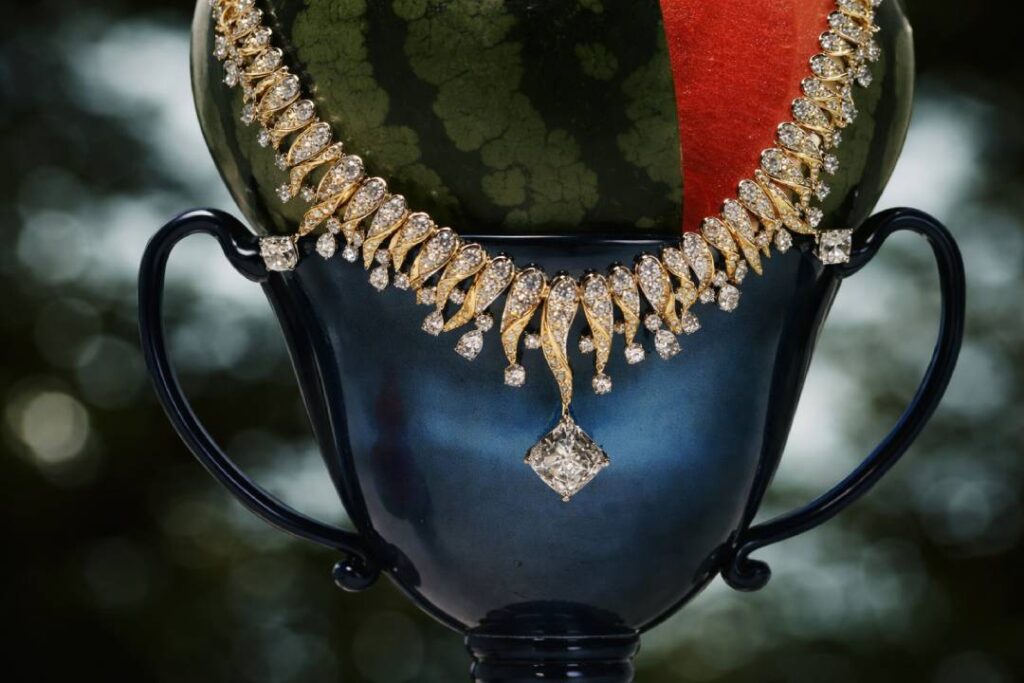 World Diamond Day Elegant and Modern Diamond Jewelry Trends for Spring ...